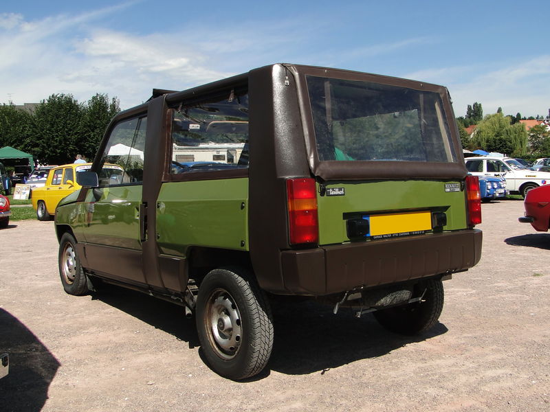 Renault Rodeo spécifications techniques et économie de carburant